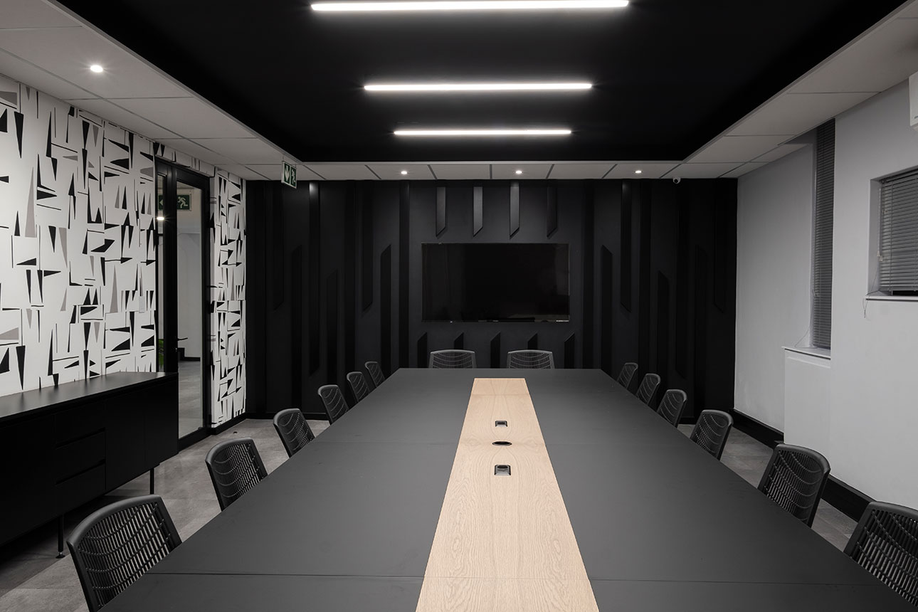 A Strategic Guide to Office Expansion: 9 Key Considerations